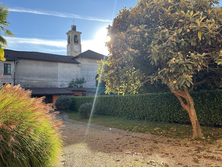 5 Min Walk To Lake • 3 Baths, 3 Bedrooms, 9 Guests - Arona, Italy