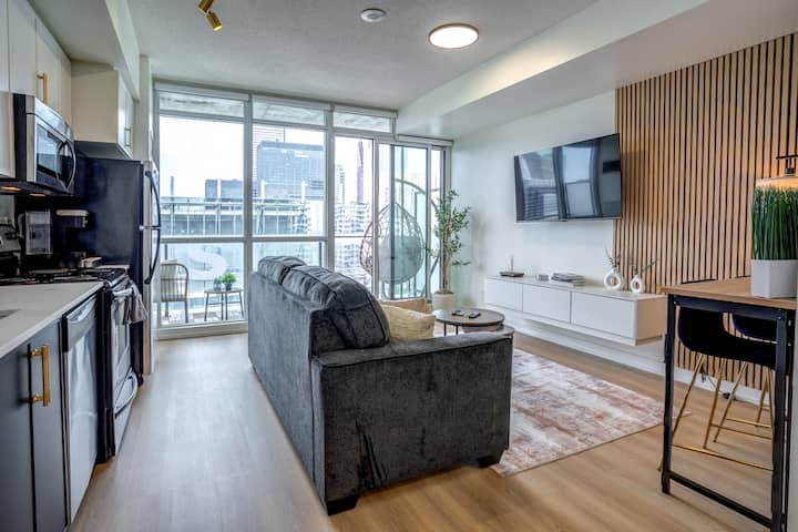Luxury Condo Dt Toronto With Cn Tower View - Toronto