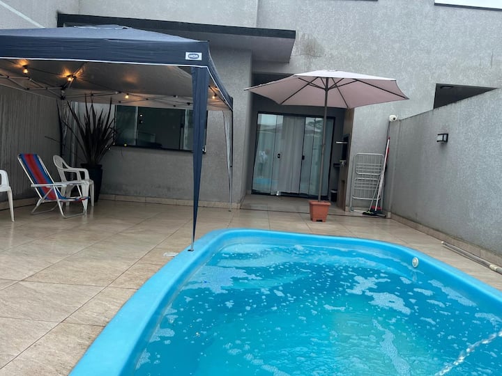 Casa Ampla Com Piscina - Guaratuba
