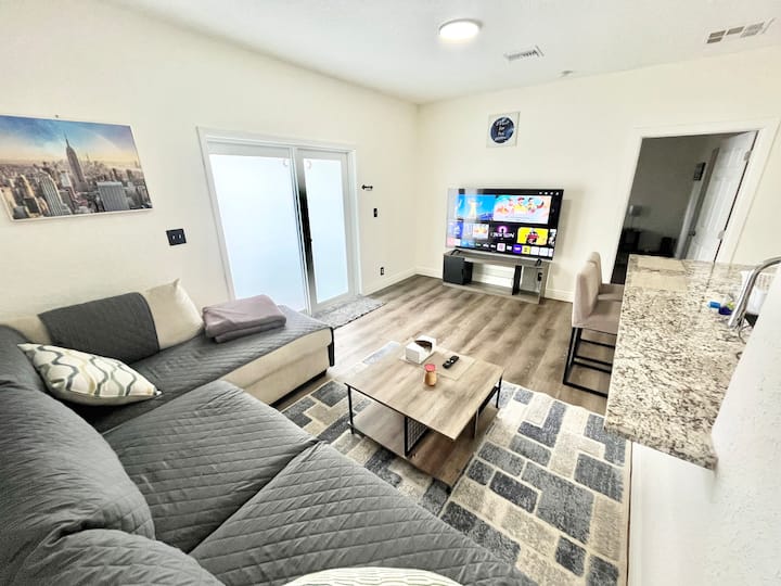 Lovely 1/1 Fll M Close To Airport & Beaches - Fort Lauderdale, FL