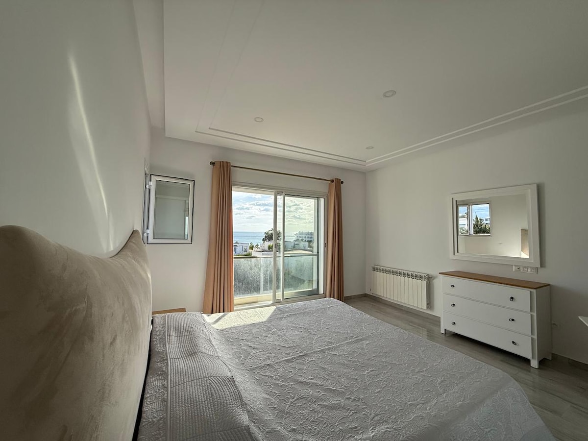 Oasis opposite the Radisson Blu - Breathtaking Sea View! - Apartments ...