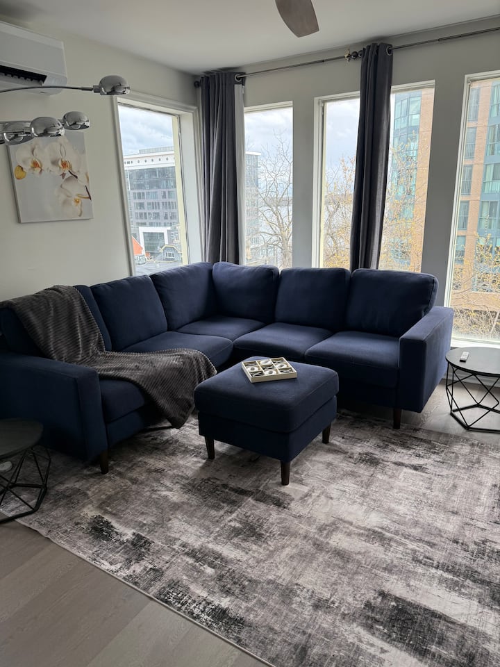 Loft By The Lake - Barrie