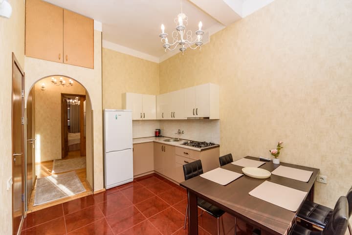 Gio's City Apartment - Georgia