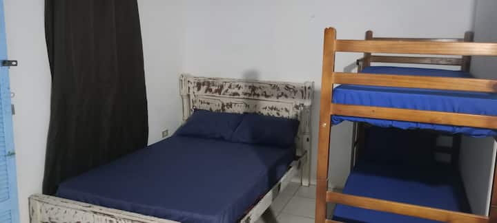 Chale Para 4 Pessoas - São Sebastião