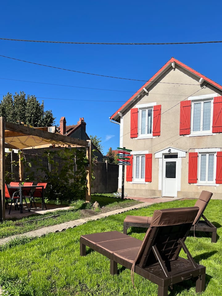 La Croisée Des Chemins : Vins, Vélo Et Visites - Cosne-Cours-sur-Loire