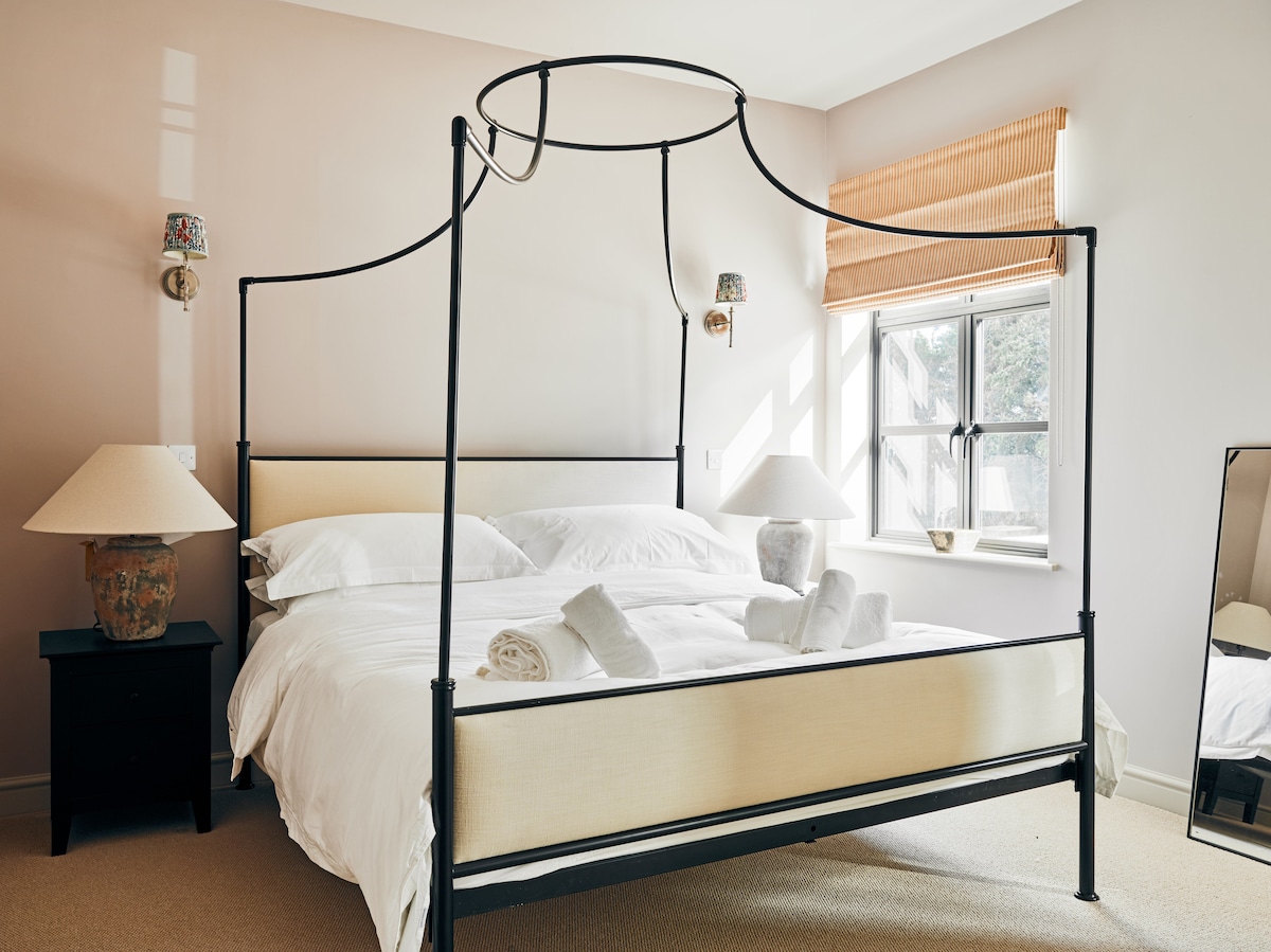 Le Dutchy - Granges à louer à Shipton-under-Wychwood, Angleterre ...