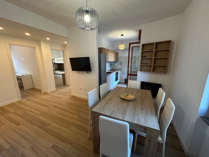 *Moderno A 50mt Dal Mare Con Posto Auto Privato* - Noli