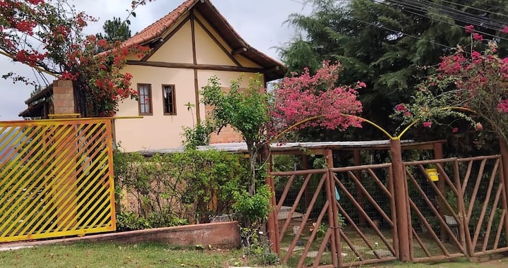 Chalé Aconchegante Em Penedo - Itatiaia - Rj - Itatiaia