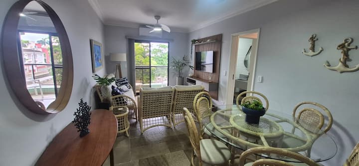 Apartamento 3 Dorm C/ar E Piscina  Apenas 200m Mar - Guarujá