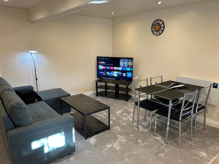 Flat In Howden Wheatsheaf Pub Annex Sleeps 4 - Goole