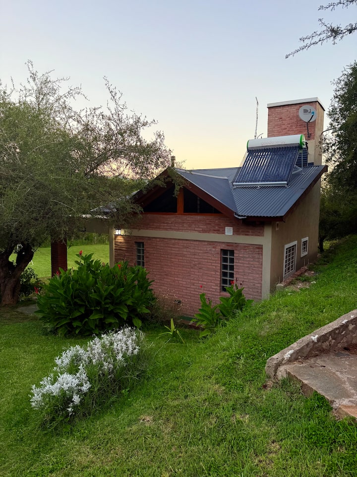 Cabañas El Reencuentro - Entre Sierras - La Falda