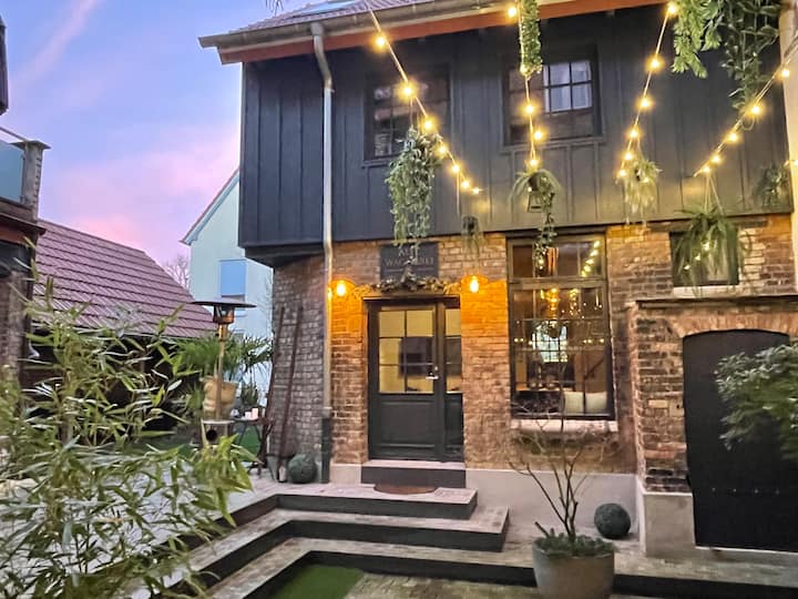 Historic Guesthouse • Sauna • Near Castle - Eppelheim