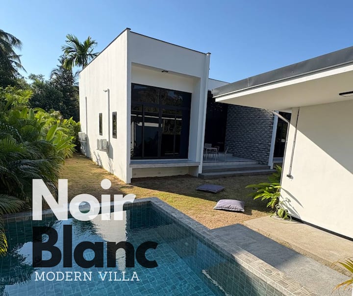 Noir Blanc Modern Villa - Ko Pha Ngan