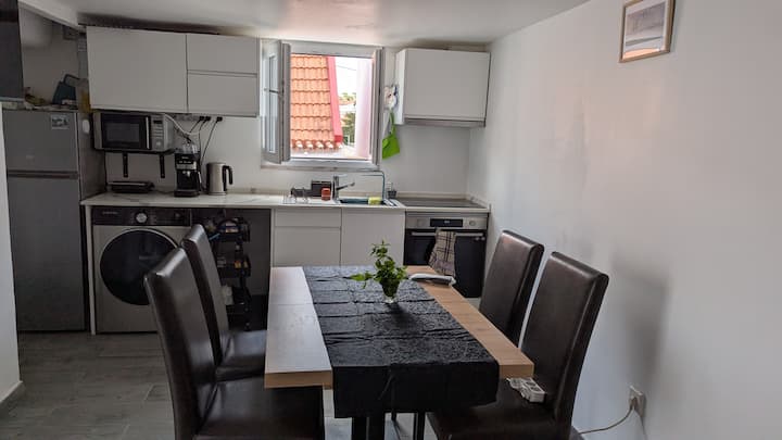 2 Bedroom Villa With Patio And Barbecue - Estoril