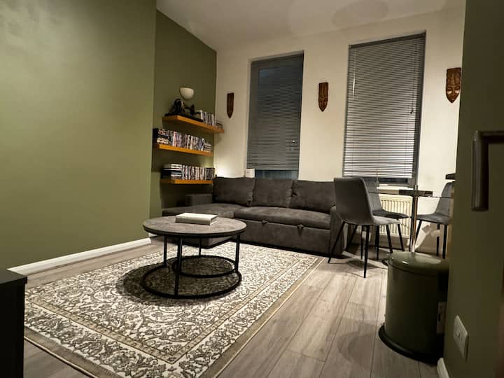 Stylish London Apartment Sleeps 4 Prime Transport - London