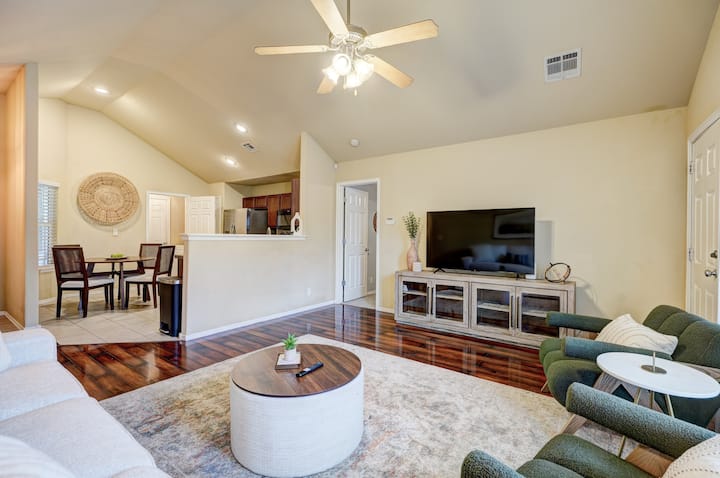 Peaceful Owasso Retreat For Long-term Guests - Owasso, OK