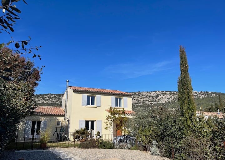 Le Clos Des Lavandes - Beaumes-de-Venise