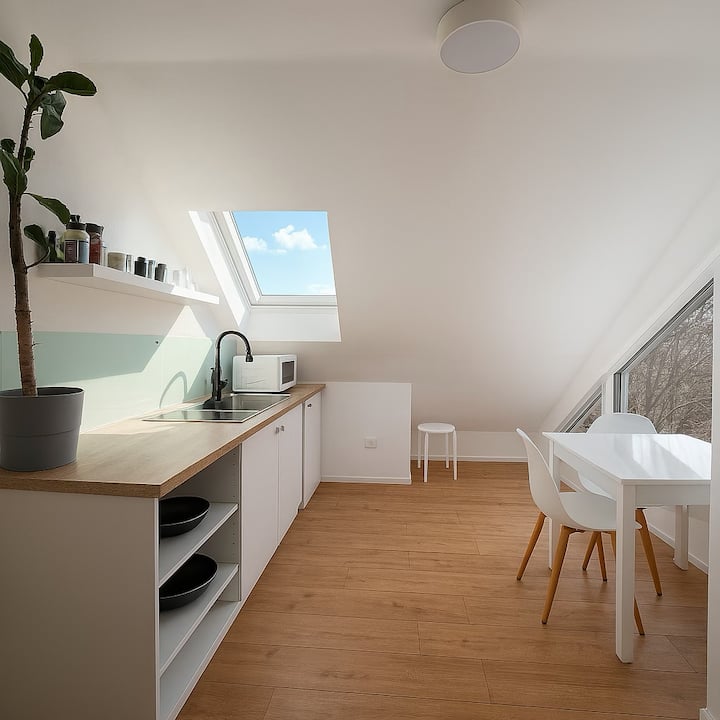 Apartment Near Leipzig With Balcony & Parking - Germany
