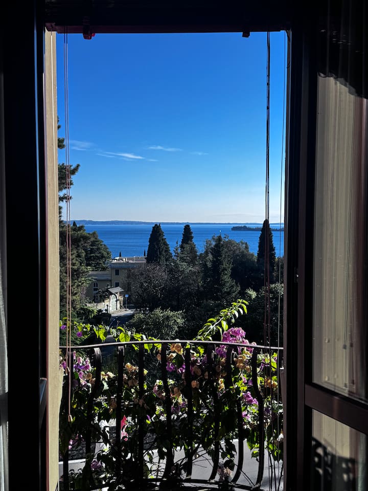 Historic House In Historic Centre Gardone Riviera - Gardone Riviera