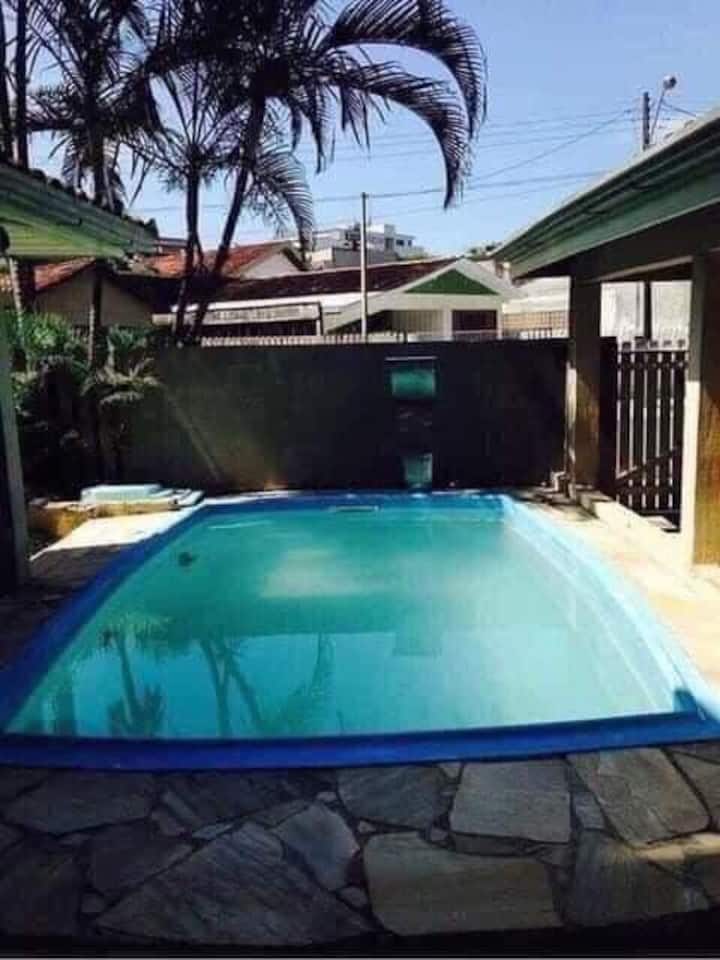 Triplex C Piscina A 300 M Da Praia- Guaratuba Pr - Guaratuba