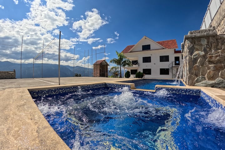 Jacuzzi | Billards & Voley | Karaoke & Foosball - Santa Isabel