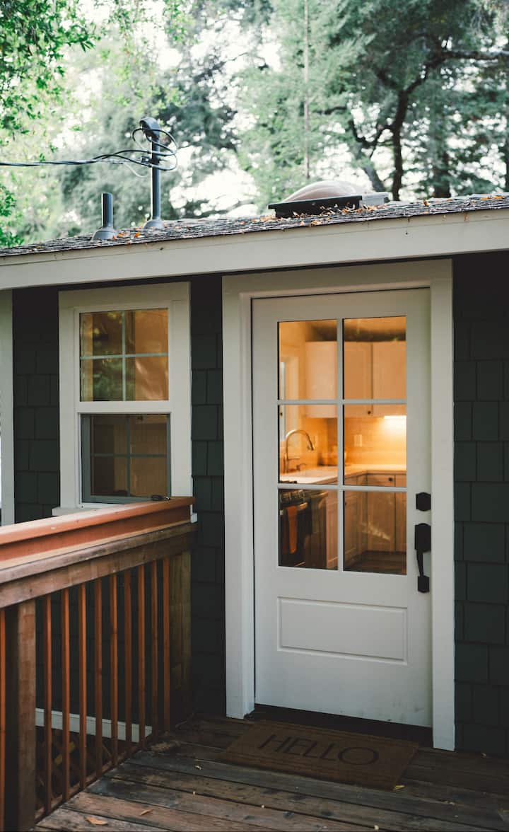 Cozy Cottage In Santa Cruz Mountains - Felton, CA