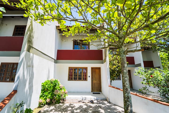 Casa Ao Lado Do Mar Na Praia Do Itapirubá - Imbituba