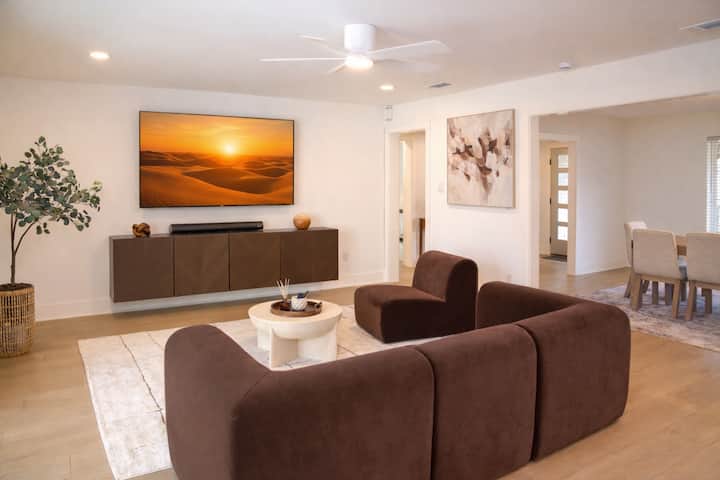 Luxury Home By Nrg & Downtown - Stafford, TX