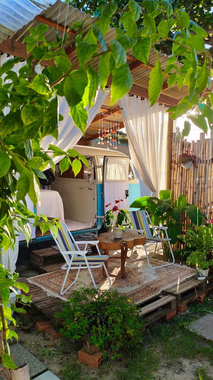 Kombi Camper - Hospedagem Sobre  Rodas - Paranaguá