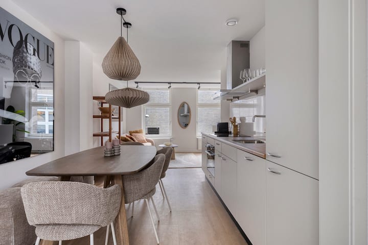 Ns1 | Renovated Apartment In The Heart Of The City - Best