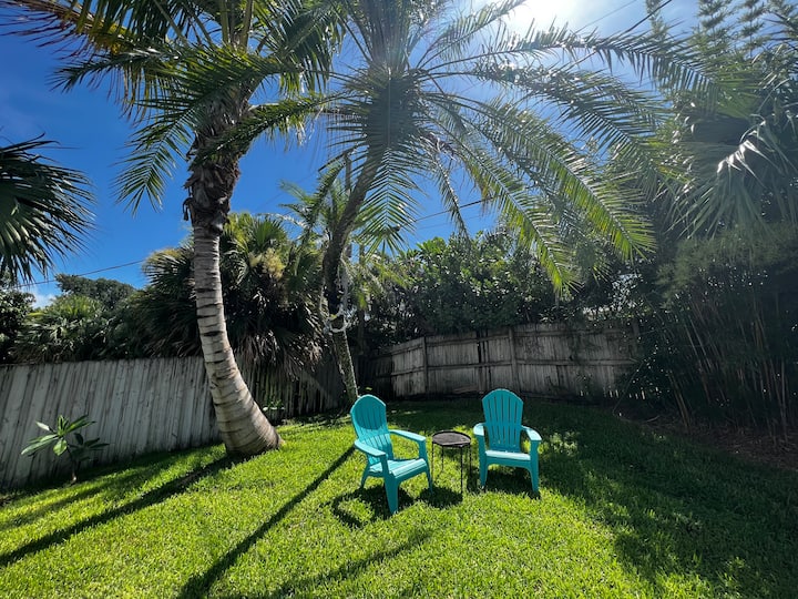 Bright & Cozy Home 5 Mins To Downtown Jensen - Stuart, FL