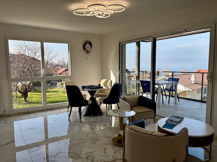 Green View Appartement De Luxe Avec Vue Sur Le Lac - Évian-les-Bains