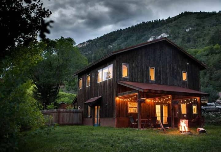 Farmhouse Chic Home In Durango - Durango, CO