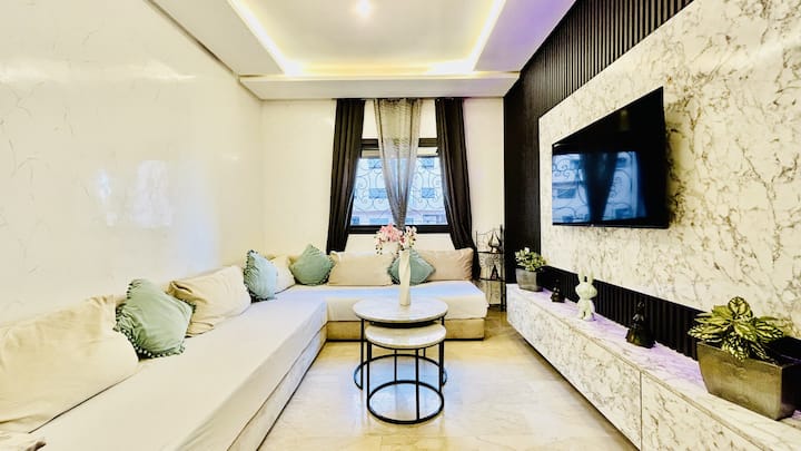 Chic And Cosy Apartment, Swimming Pool, 2 Bedrooms - Marrakesh