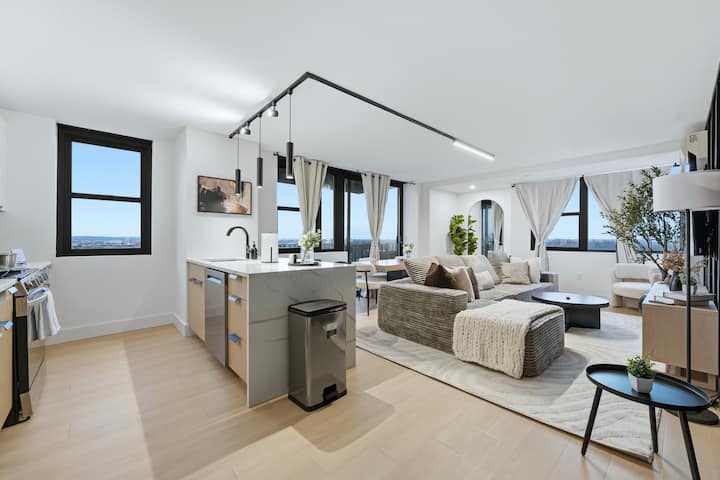 2br Luxury | Walk To Ewr | Metlife| Sleeps 12 - New York City