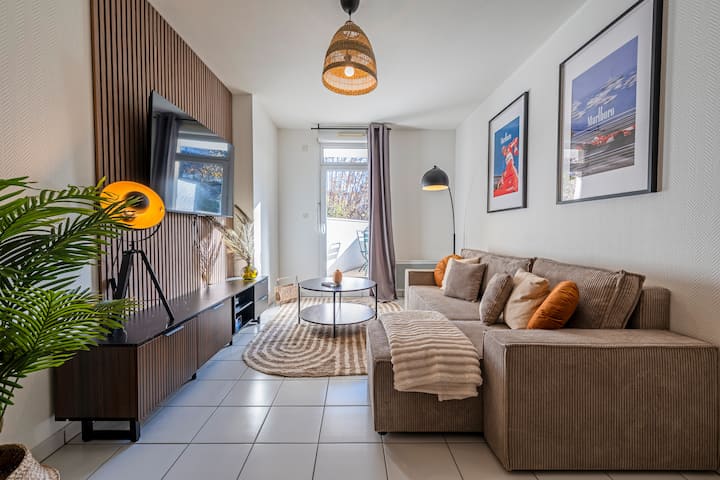 Apex | Parking, Terrasse, Calme & Proche Gare - Grenoble