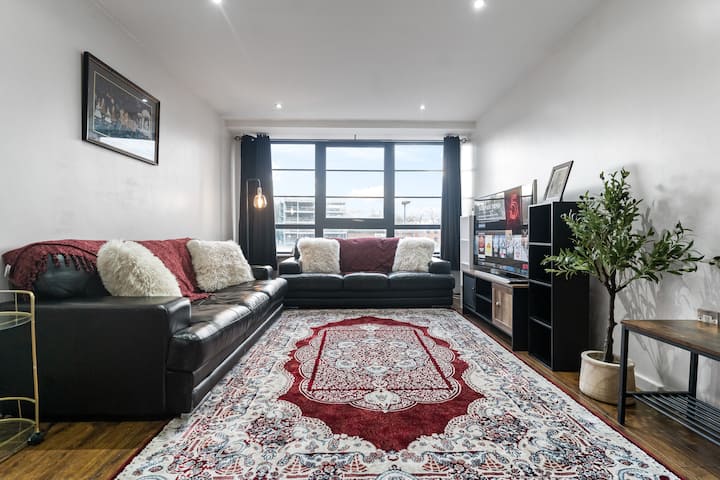 Elegant 2-bed|centre|private Parking & Balcony - バーミンガム