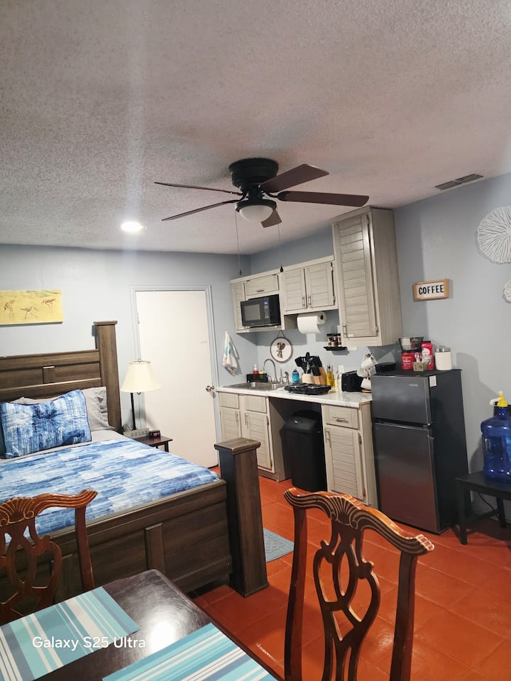 Chapitos Place #1 - Midland, TX