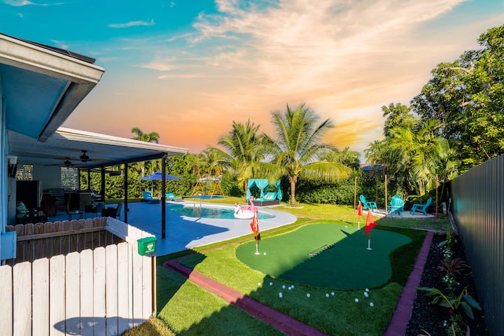 Villa Oasis |10ppl|heated Pool |Mini Golf|fire Pit - Royal Palm Beach, FL