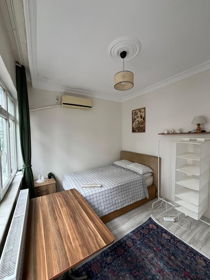 ÇOk Merkezi Konumda 3+1 Tüm Daire - Istanbul