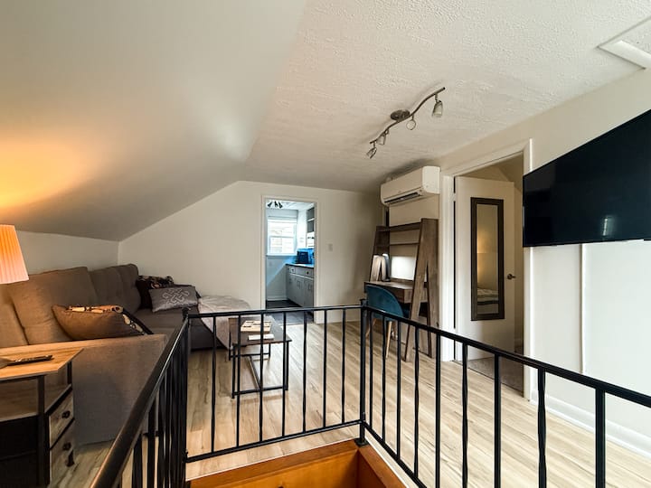 Loft Style Apartment In Chatham - Chatham