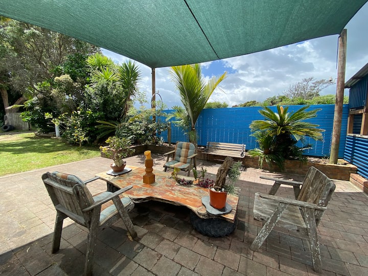 Rustic Surf Cottage - Ahipara