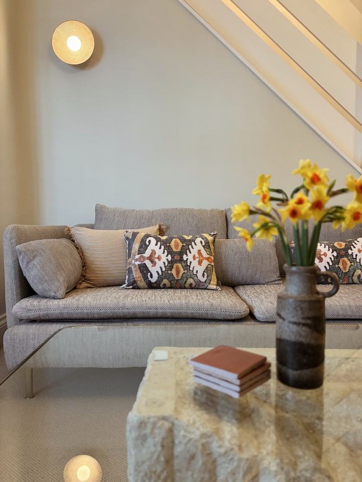 2 Bed Fisherman’s Cottage In Porthleven Harbour - Helston