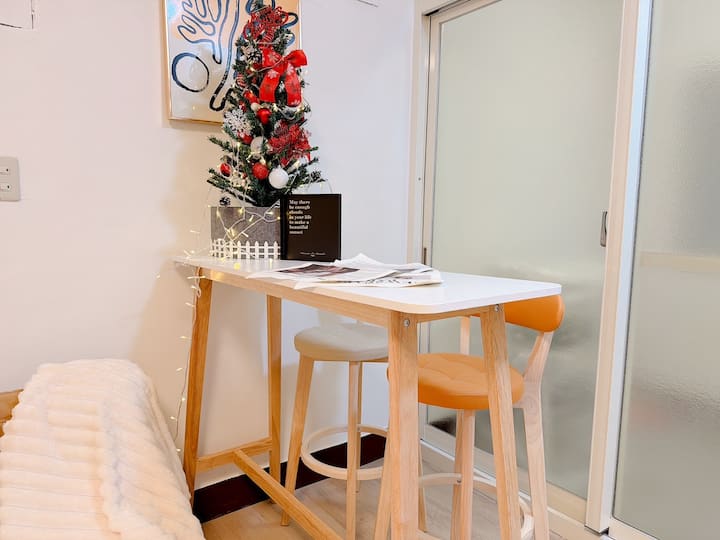 預訂六月份住宿滿三晚贈送一趟接機服務 #侘寂 ‧ 清雅 #近永康街商圈 #近東門捷運站 - Taipei