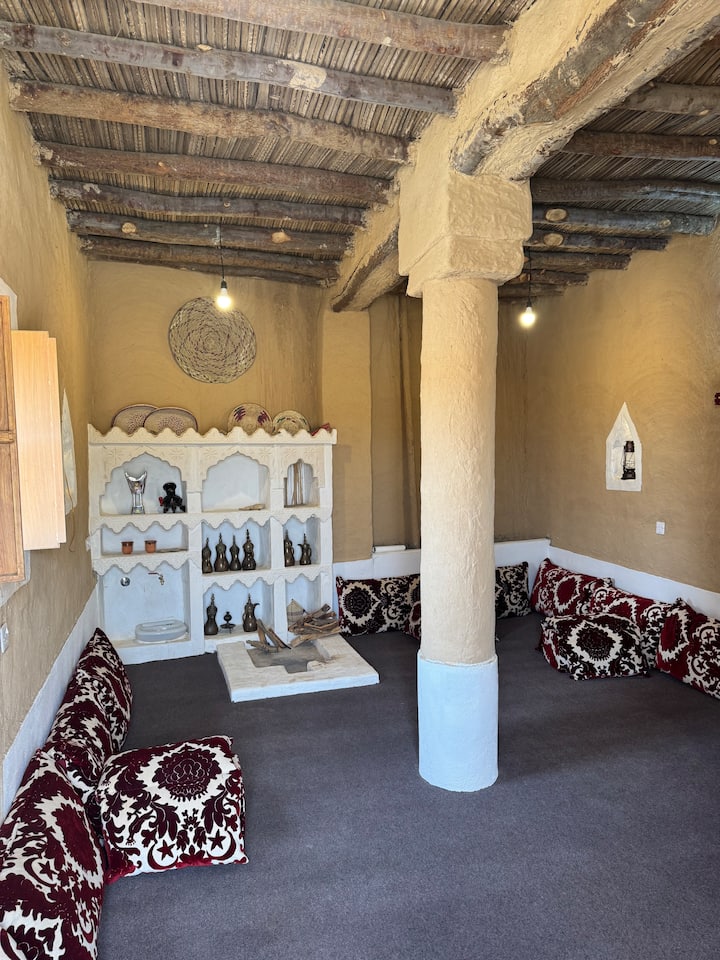 Antikes Haus im alten Dorf Al-Qasab - Häuser zur Miete in Al Qasab ...