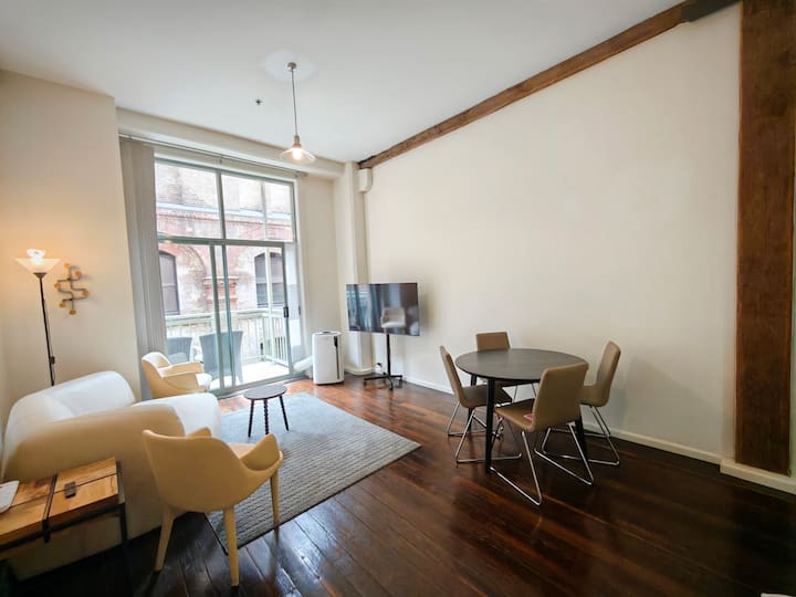 Pyrmont City Escape - Darling Harbour - Sydney