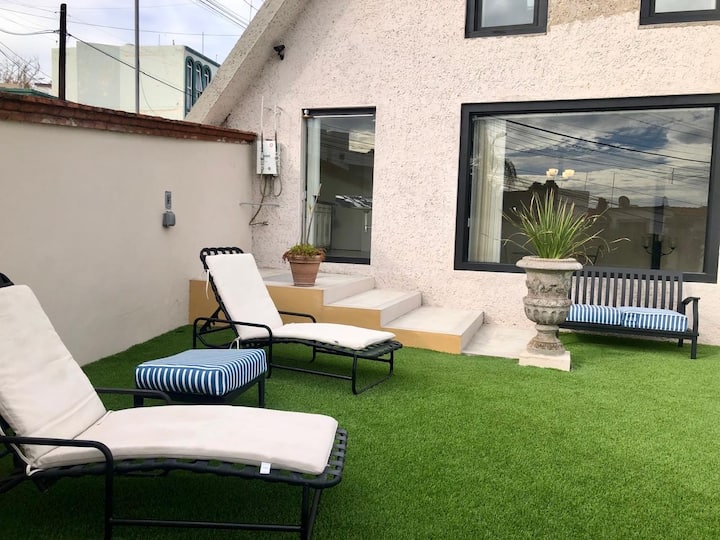 Charming 1 Br Home W/private Yard-walk To Downtown - Durango