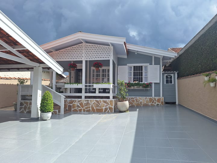 Casa Cantinho Na Montanha Em Campos Do Jordão - Santo Antônio do Pinhal