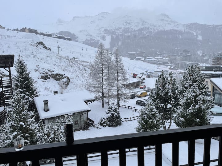 Appartement Face Aux Pistes Au Centre De Cervinia - Valtournenche