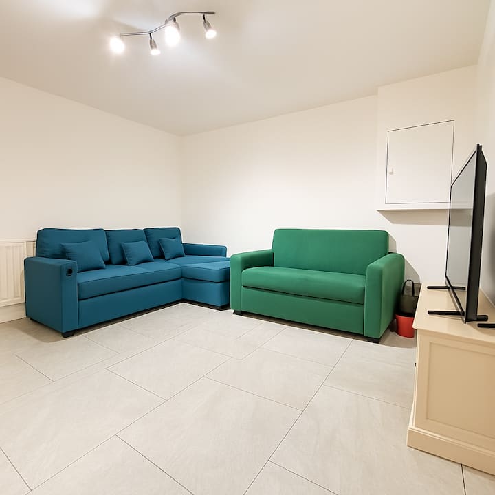 Cosy Compact 1br Basement - Manchester